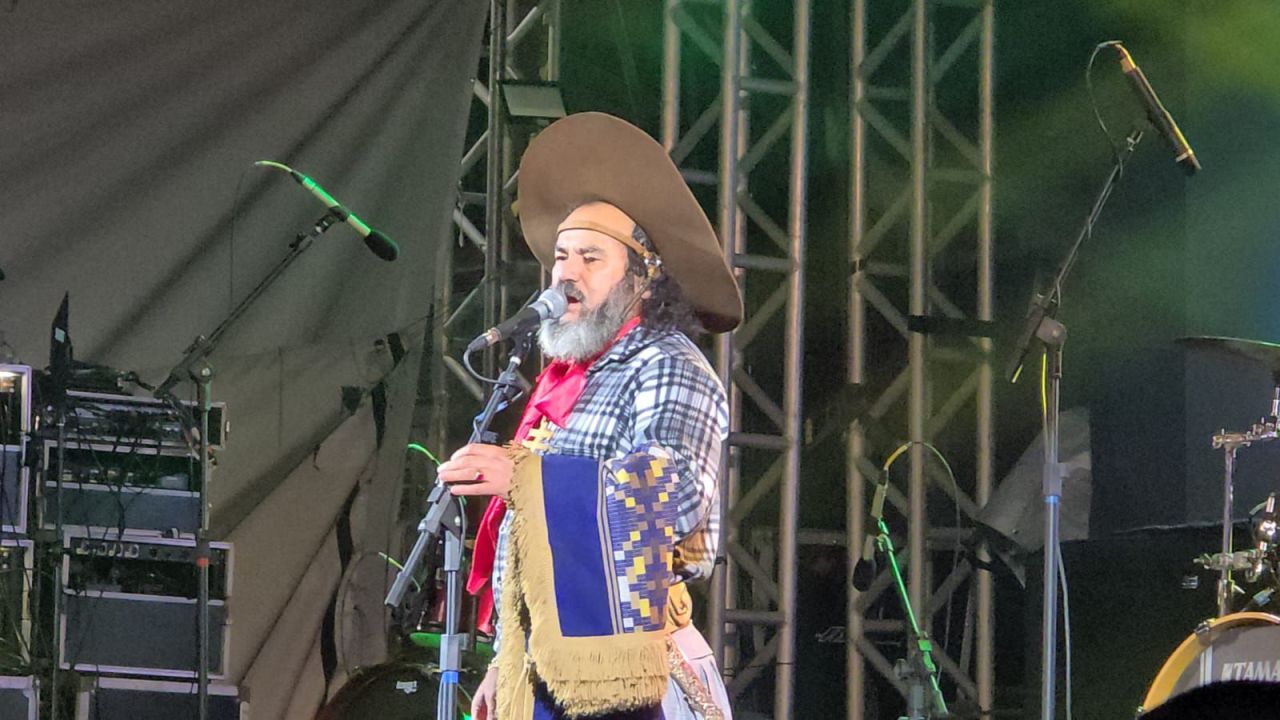 25° Festa Nacional da Maçã: Show Nacional com Baitaca, faz o público ...